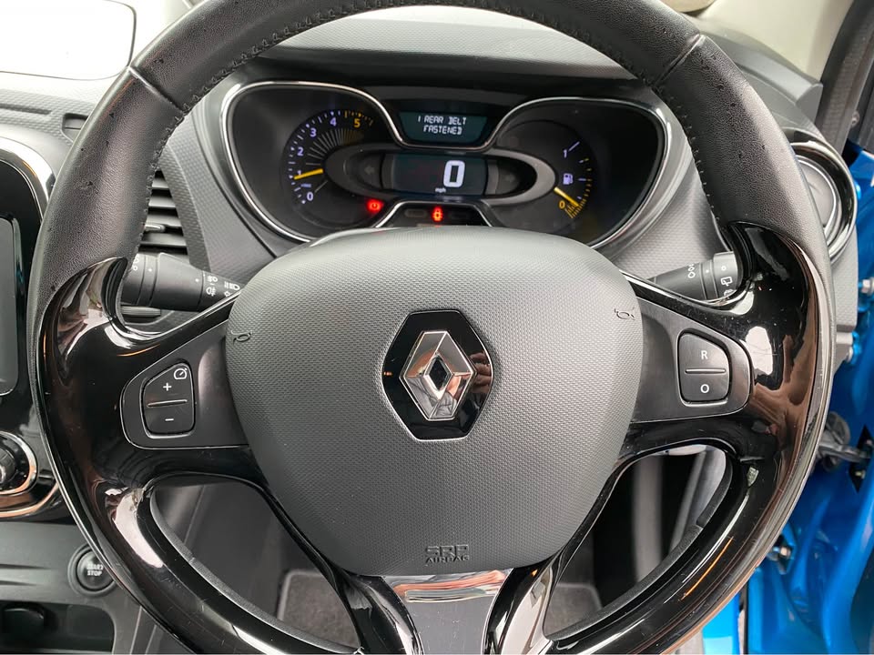 2015 15 RENAULT CAPTUR 1.5 Dynamique S Media Nav Energy 5dr
